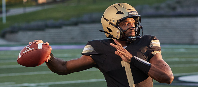 AXIOM 3D | Varsity | Helmets | Open Catalogue | Riddell